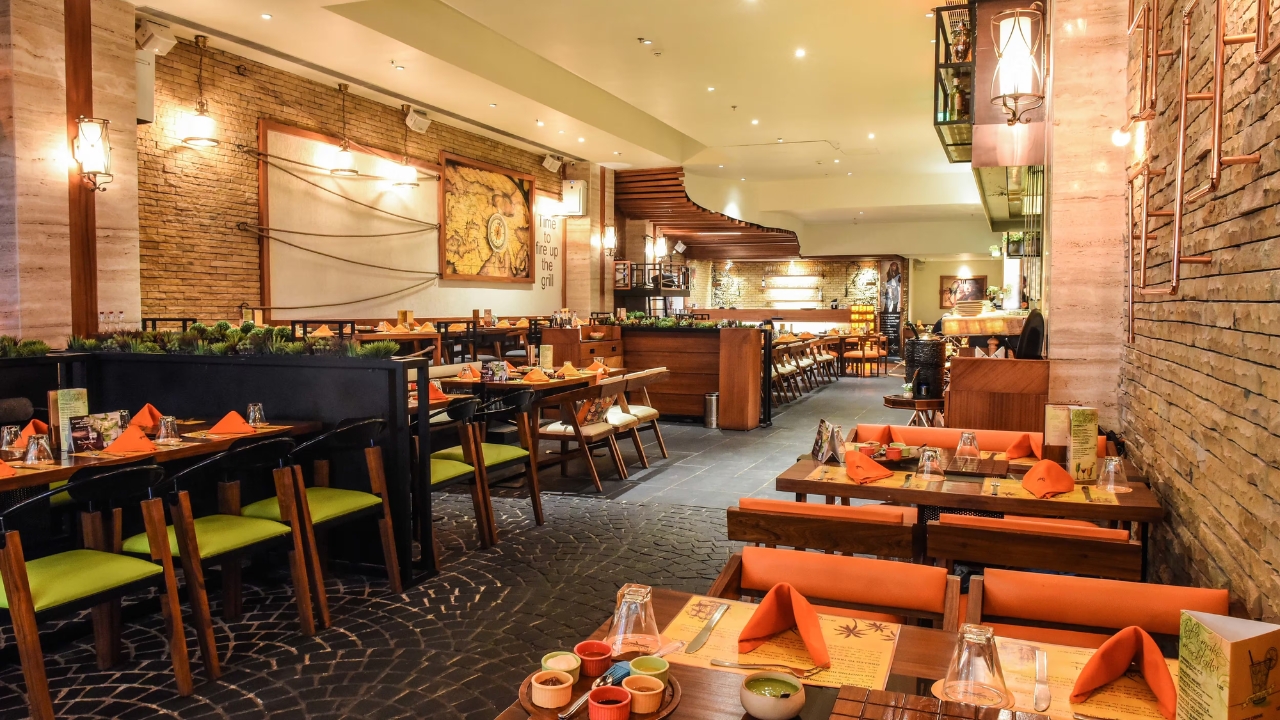 Best Restaurants In Noida – A Guide For Foodies - Frequip